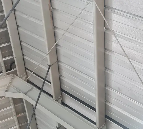 Jenis Atap Metal dan Keunggulannya - Atap Omah